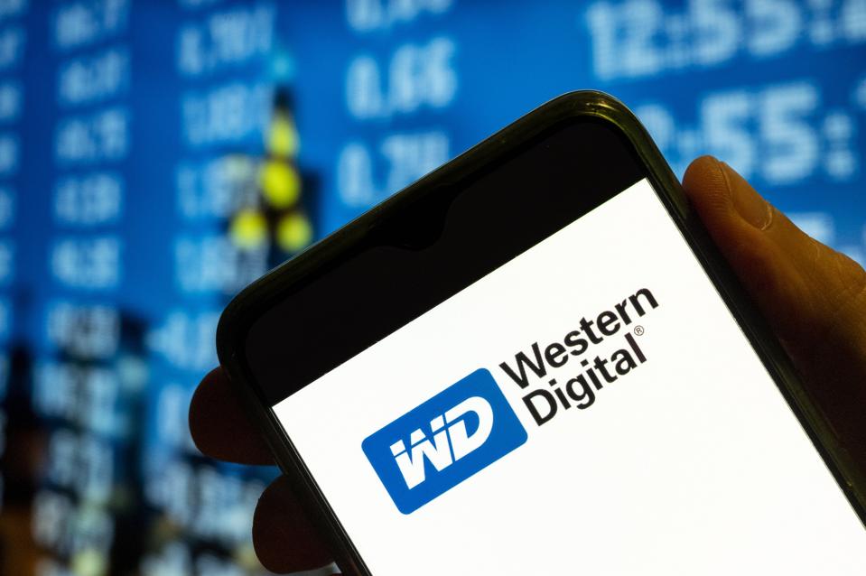 Why Has Western Digital Stock Underperformed The S&P Since 2017?