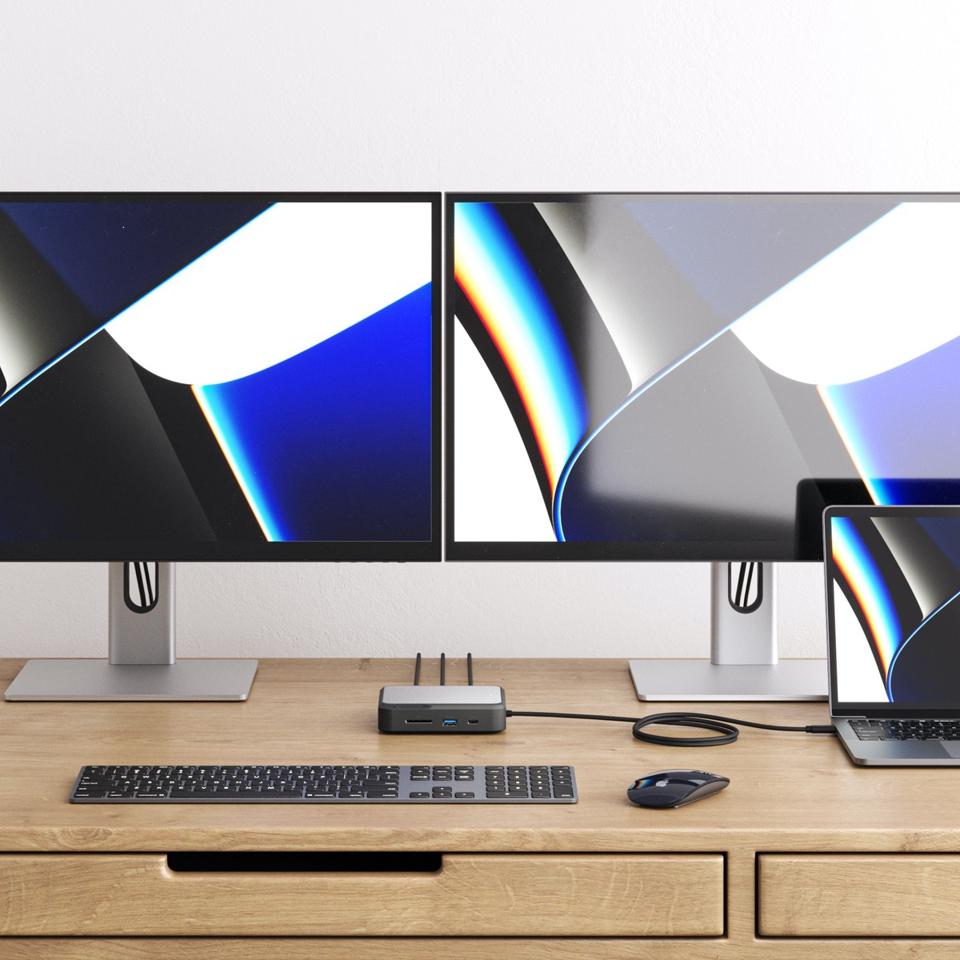 These New Laptop Docks Support Two 4K Displays And Work With Apple’s ...