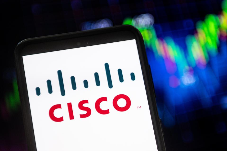 Up 6% This Week, Can Cisco Systems Stock Continue Its Streak?