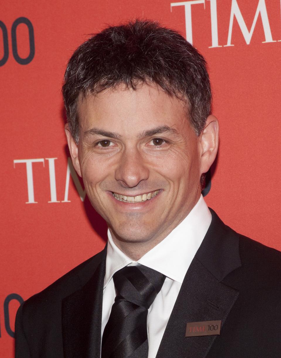 David Einhorn Is Winning Big By Being Bearish On Stocks And Bullish On ...