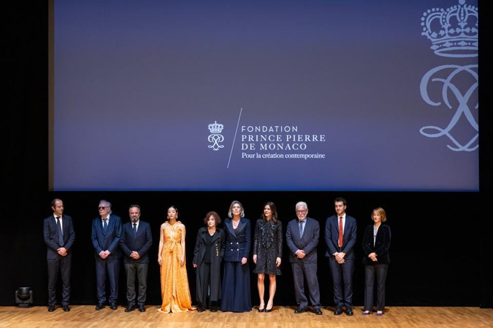 Christine Sun Kim’s Star-Spangeled Banner 2020 Wins The Fondation ...