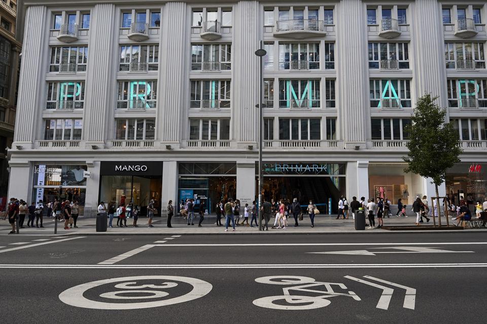 FTSE 100 Stock ABF Rises As Primark Profits Rocket 136% Year On Year