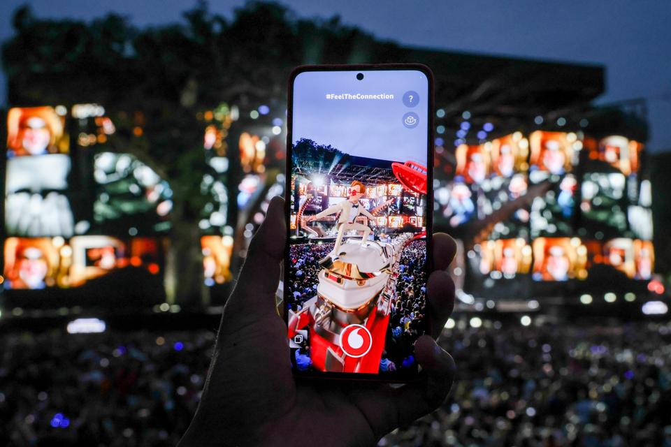 The Development In Ethics Across VR And AR In The Media