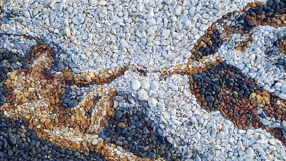 This British Artist Makes Portraits Out Of Pebbles
