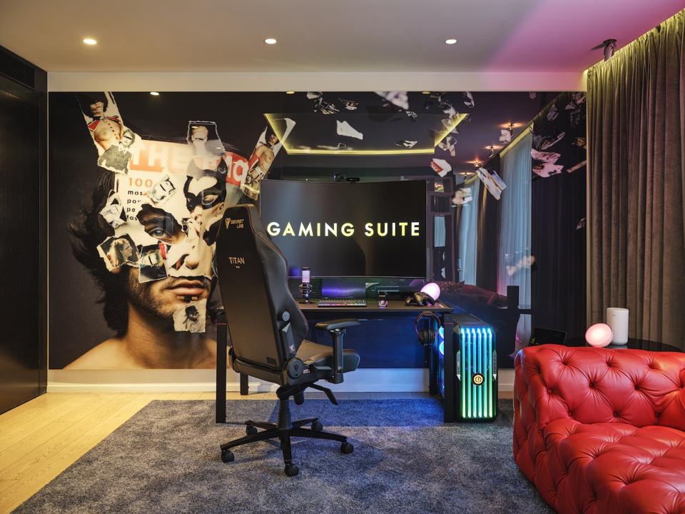 UK’s First Gaming Suite Opens In Trendy London Hotel
