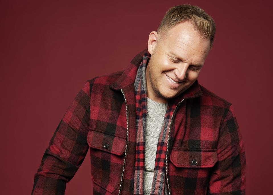 Matthew West On The Inspiration Behind ‘Come Home For Christmas’