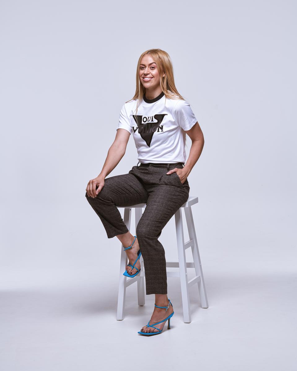 Serial Entrepreneur And Viral Hair Tool Founder Tara Simich Replicates ...