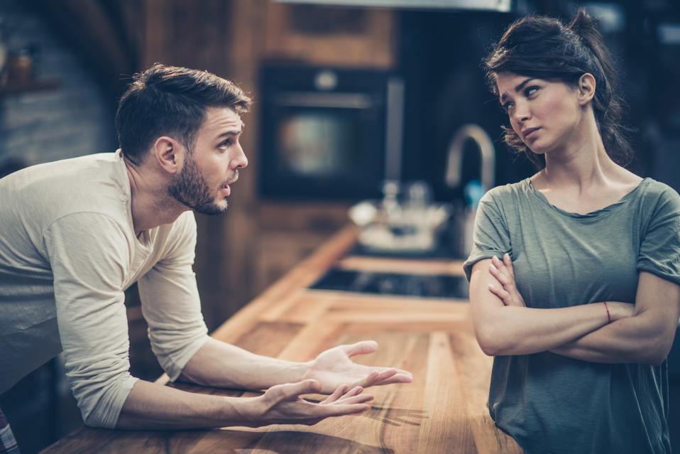 Family Matters: How To Avoid Talking Politics Over Thanksgiving Dinner ...