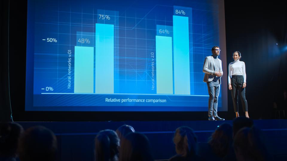 How Do Managers Pitch Their Companies During IPO Roadshows?