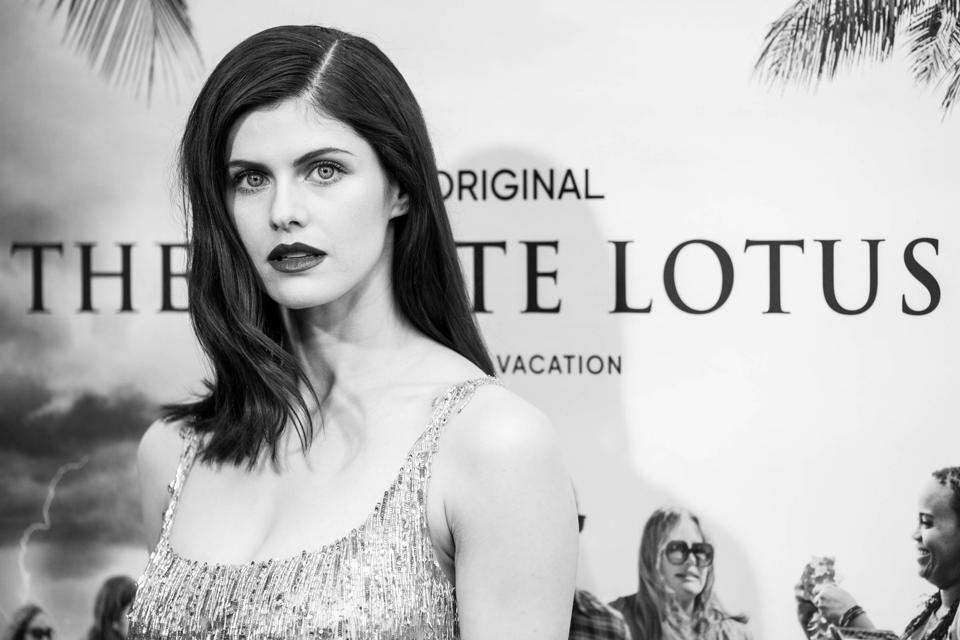 Do Americans Want ‘White Lotus’ Luxury, Or Is The Future Of Travel ...