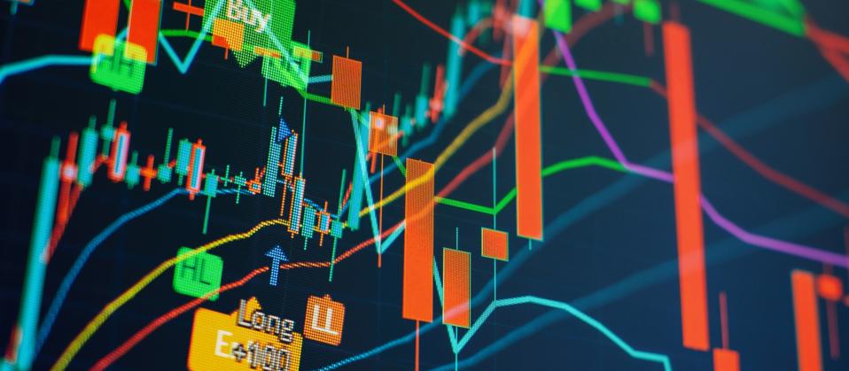 Nasdaq 100 Rally: Microsoft Leads, Tesla Lags