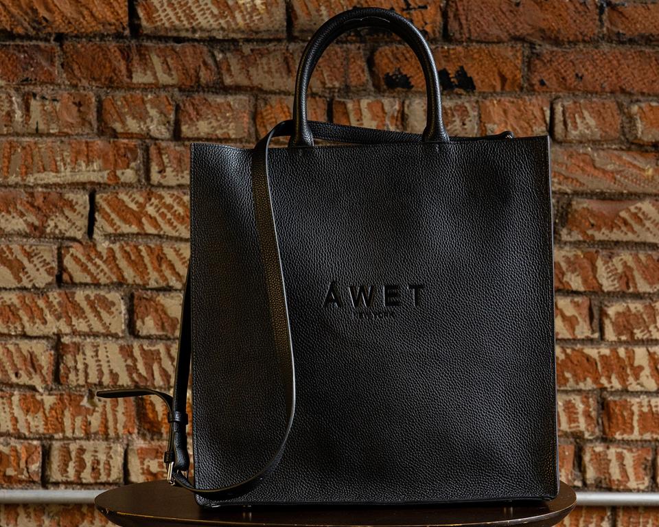 Áwet New York Has A New Bag, The Delina Leather Tote
