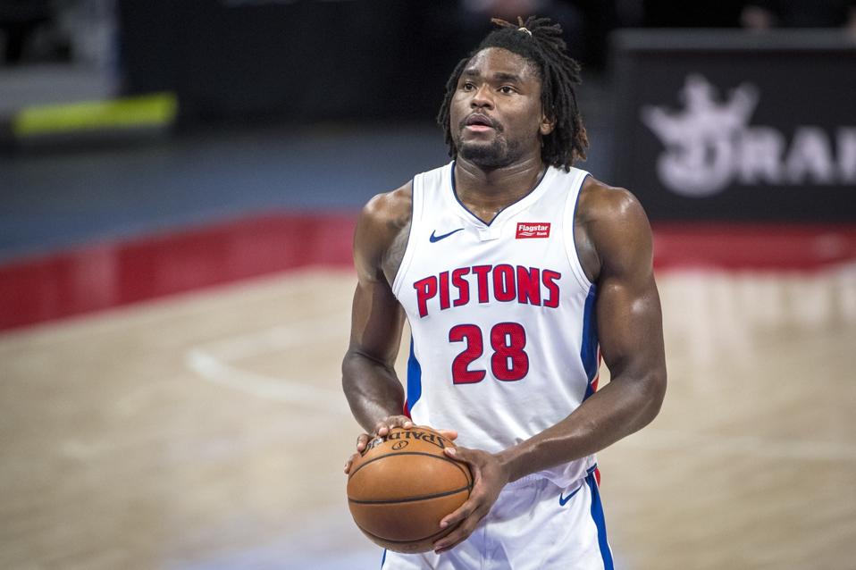 Pistons Center Isaiah Stewart’s Offensive Reinvention Keeps Him Ahead ...