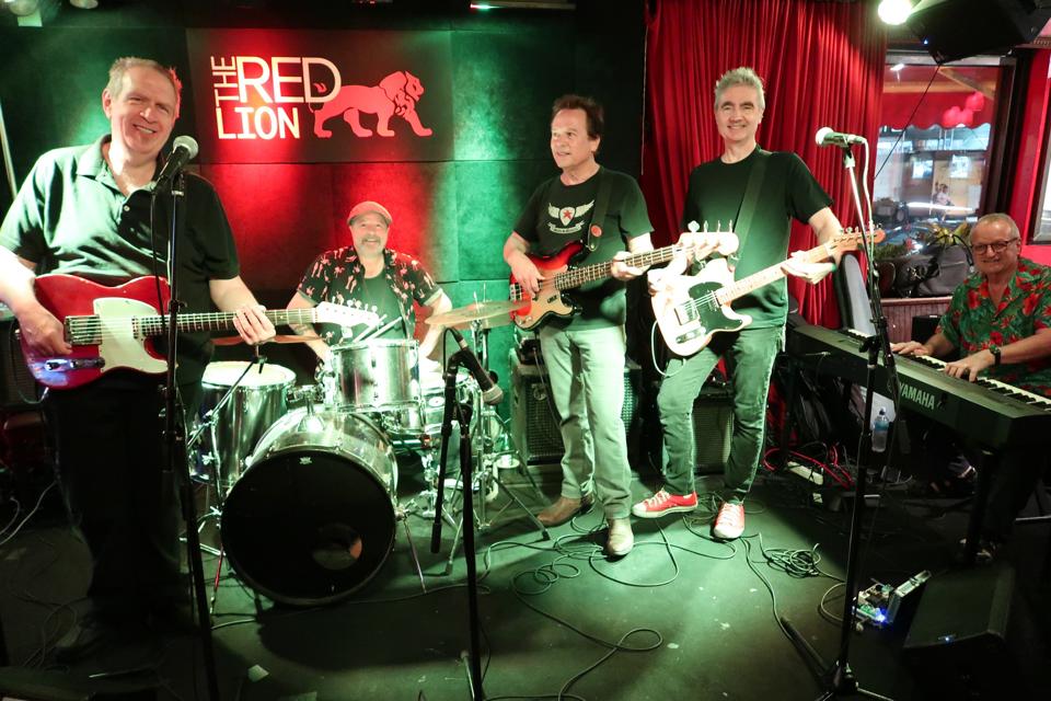 Hottest Monday Night Party In NYC