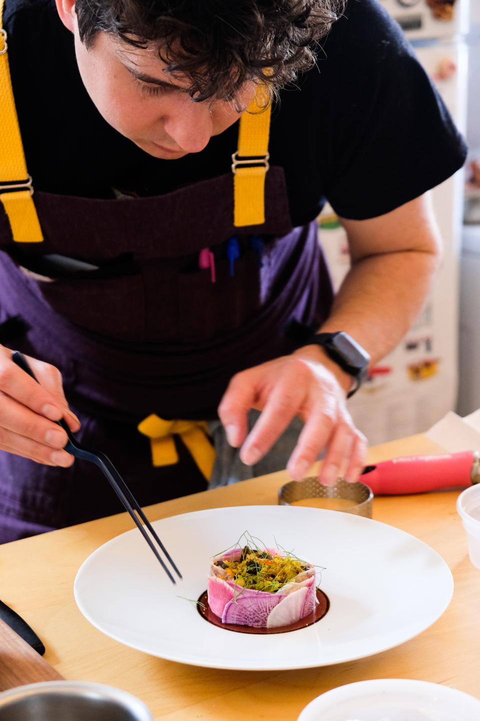 Celebrated Chicago Chef Donald Young Offers A Unique Dining Concept