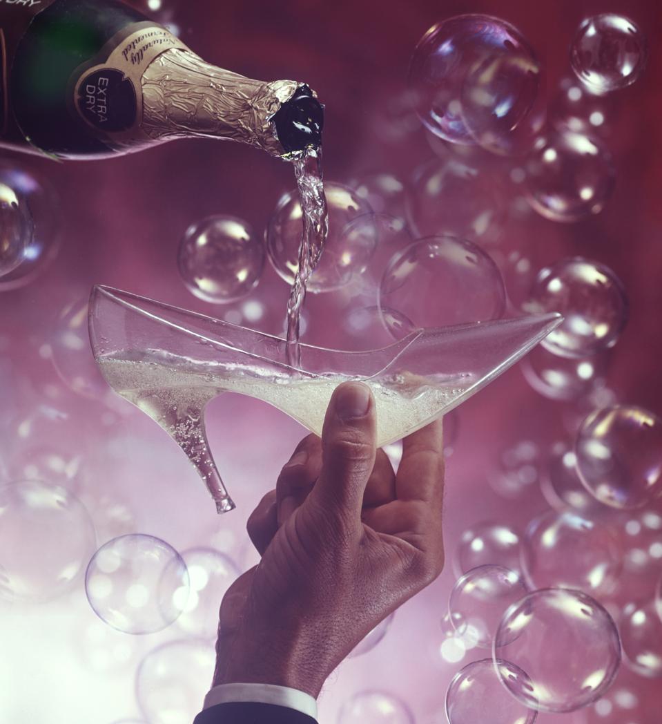 Champagne Posts Record Sales Revenues For 2022