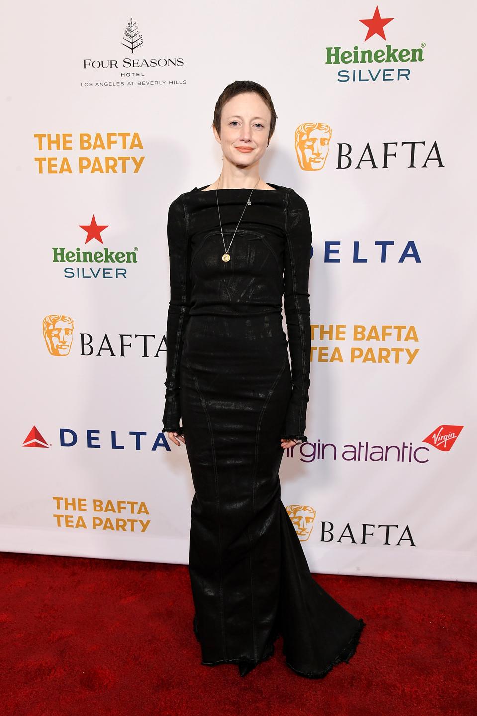 British Oddsmakers On Andrea Riseborough’s Chances For A Best Actress Oscar