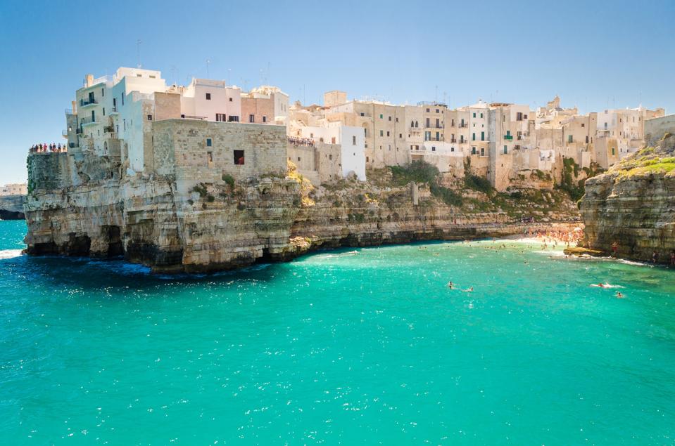 The 20 Most Welcoming Places On Earth In 2023, According to Visitors