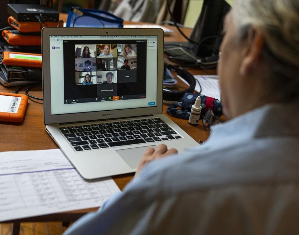 Stop These Three Pandemic Habits That Are Hampering Productivity