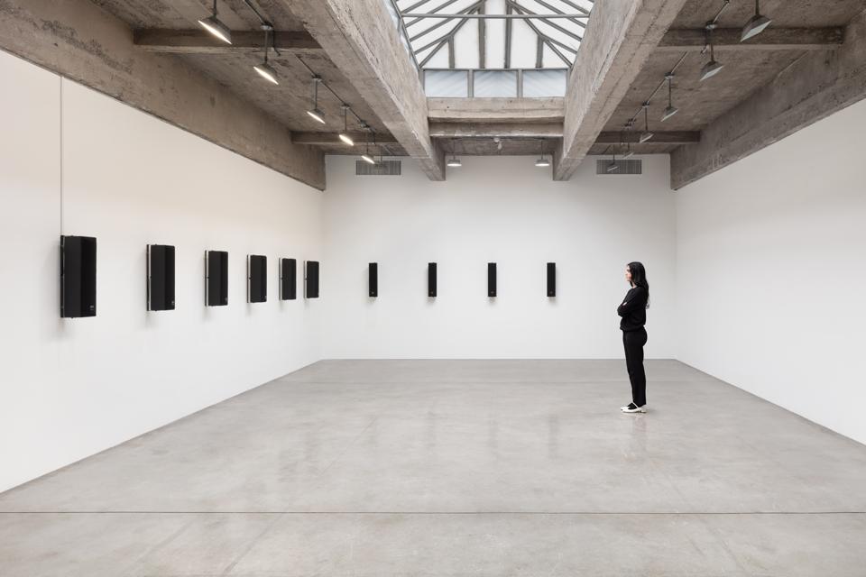 Artist Susan Philipsz Commands Our Attention With ‘Separated Strings ...