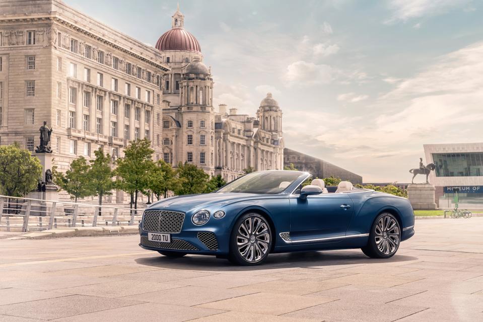Bentley Continental GT Mulliner Shows Poshness Is Limitless