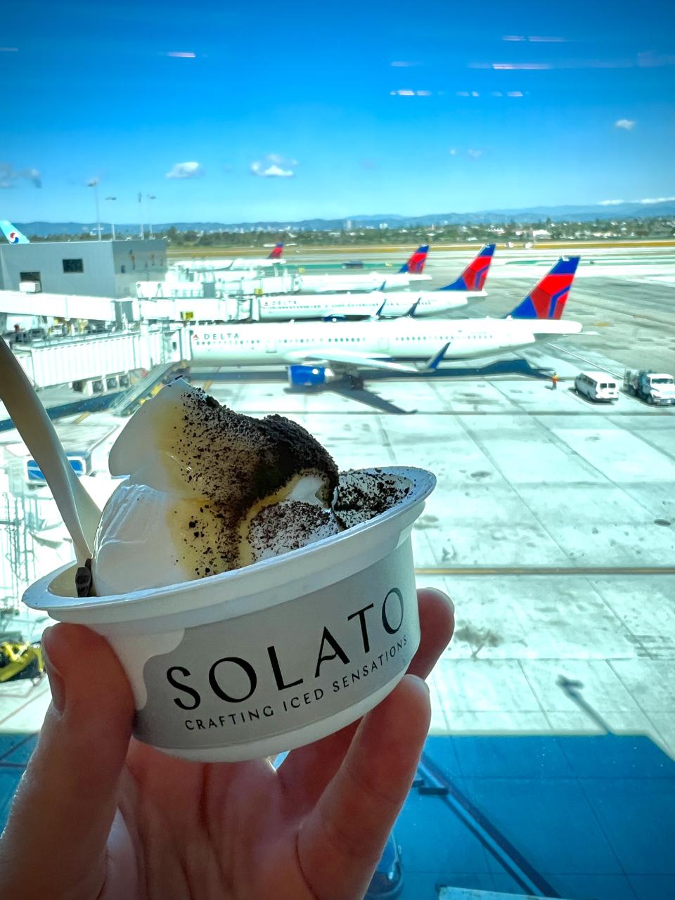 Delta Sky Club At LAX Now Offers Freshly Made Gelato In 60 Seconds