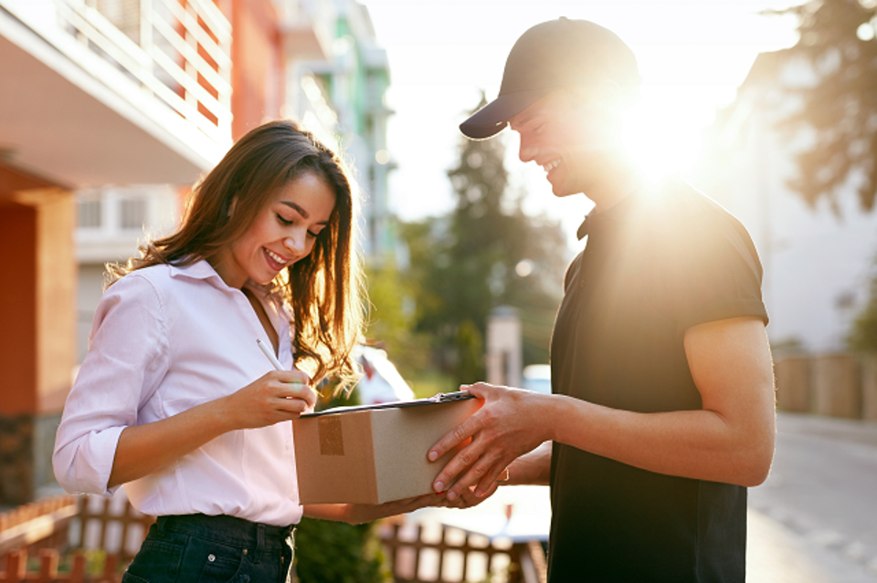 Delivery Matters Most: How E-Commerce Retailers Can Craft Superior ...