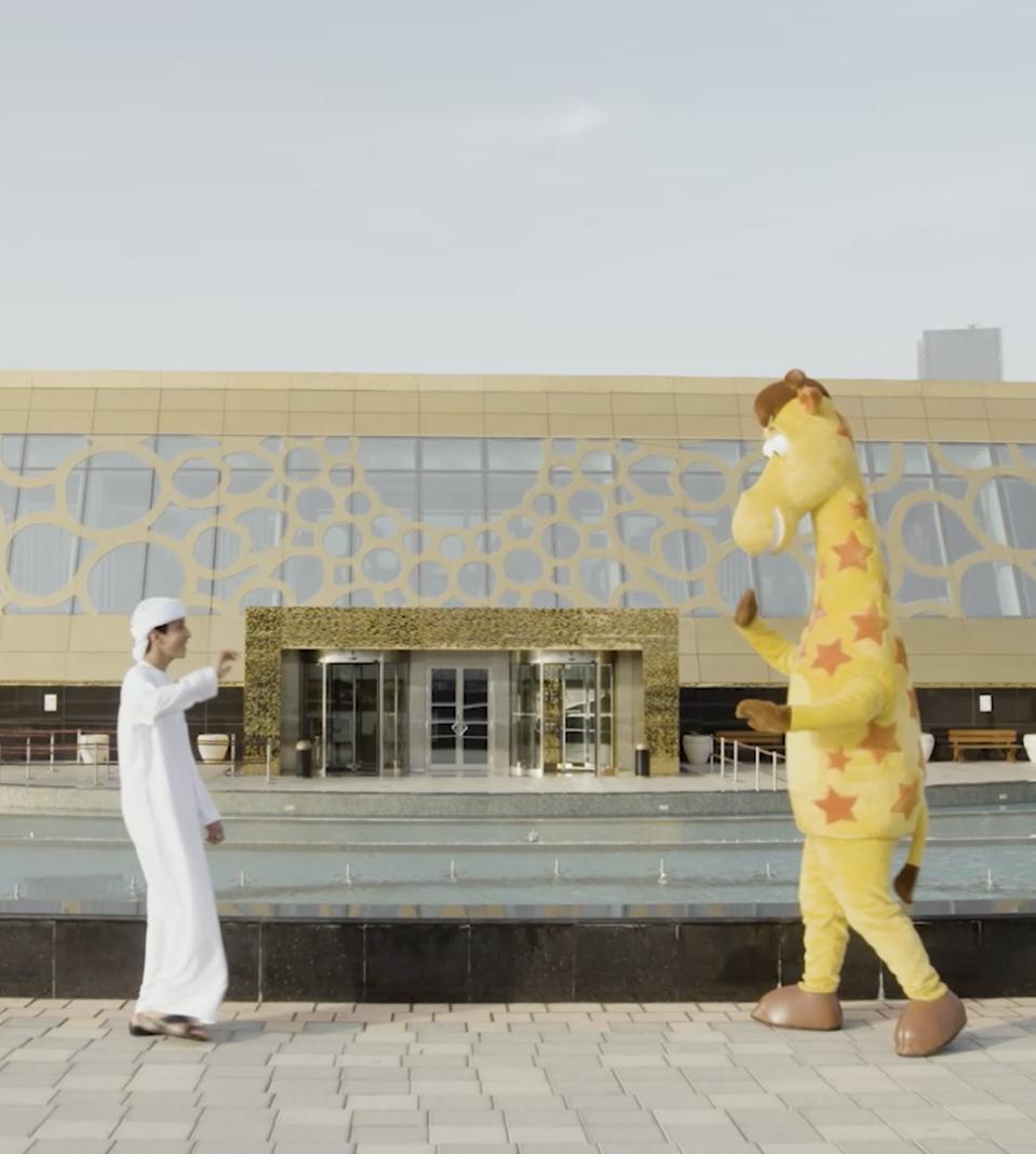 How Toys R Us Is Using Entertainment To Build Its Brand