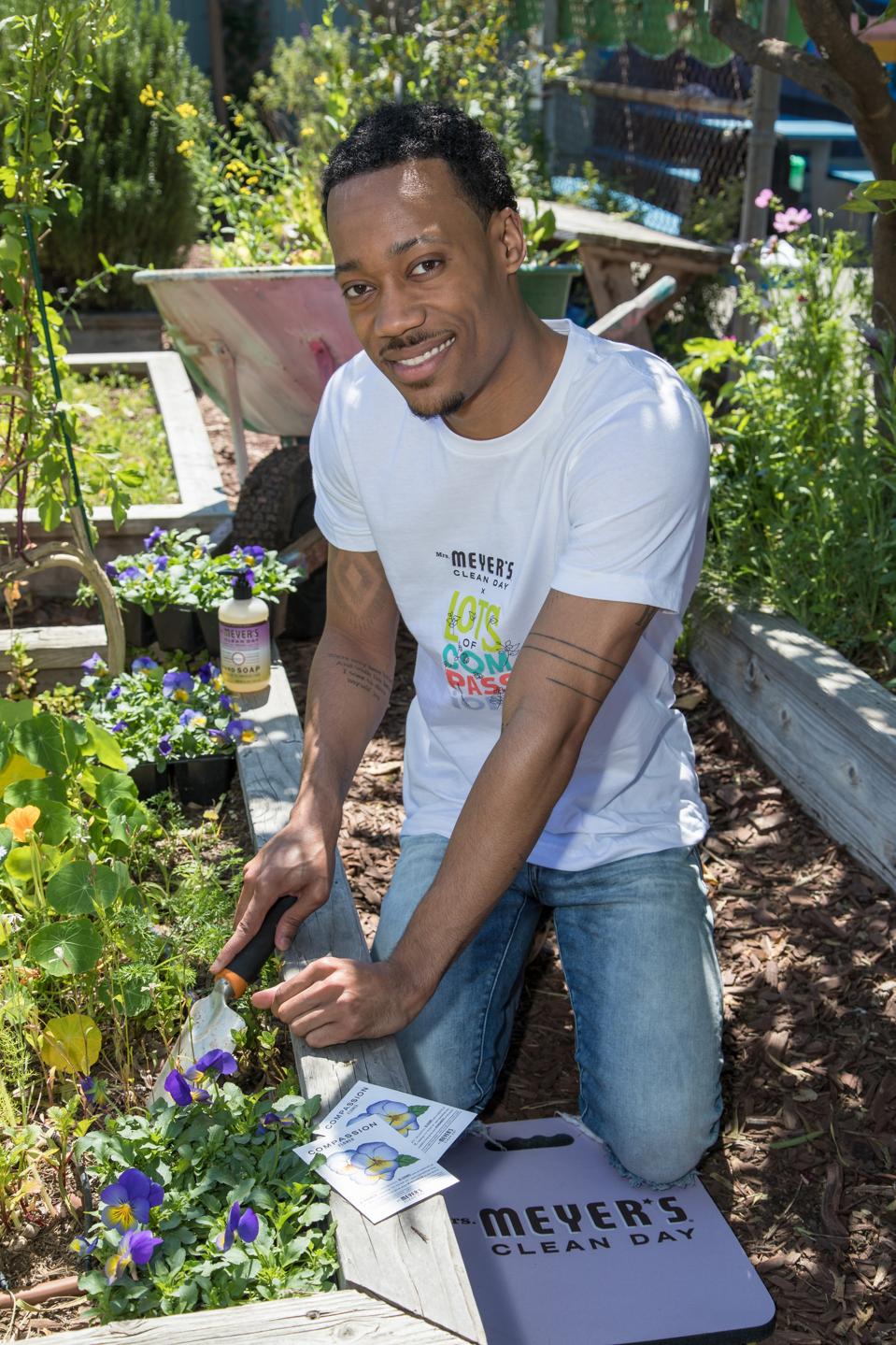 Tyler James Williams And Mrs. Meyer's Clean Day Collaborate To Empower ...