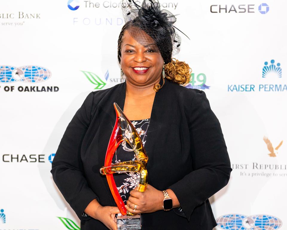 Wells Fargo’s Darlene Goins Leads Partnership With Operation Hope ...