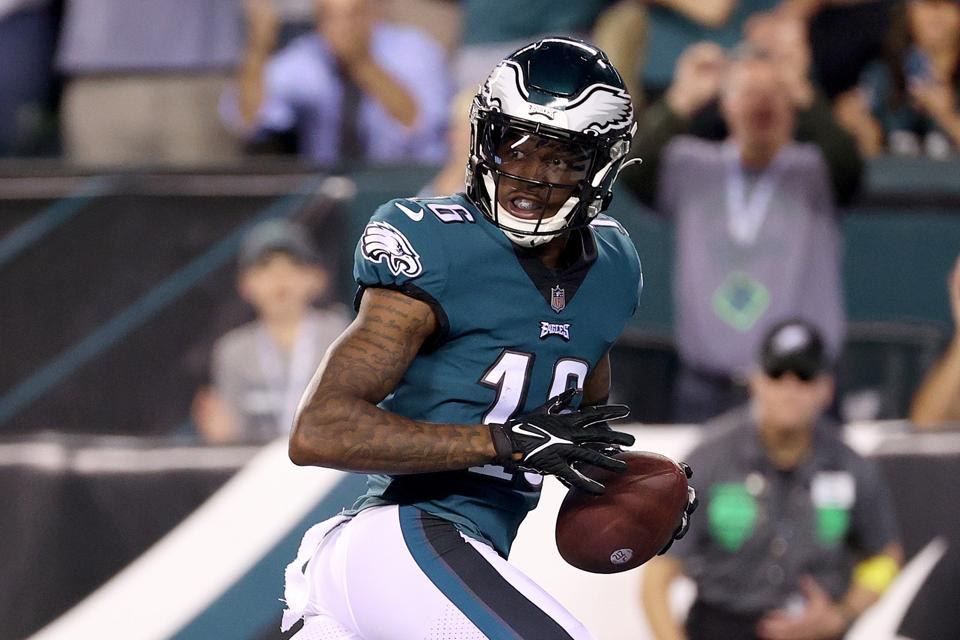 Philadelphia Eagles Sending Clear Message To Quez Watkins With Latest ...