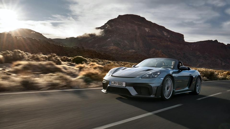 A First Look At The Porsche 718 Spyder RS