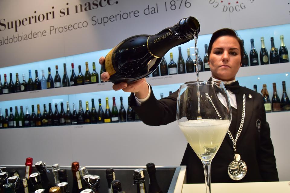 Taste The Future Of Prosecco In These 10 Bottles