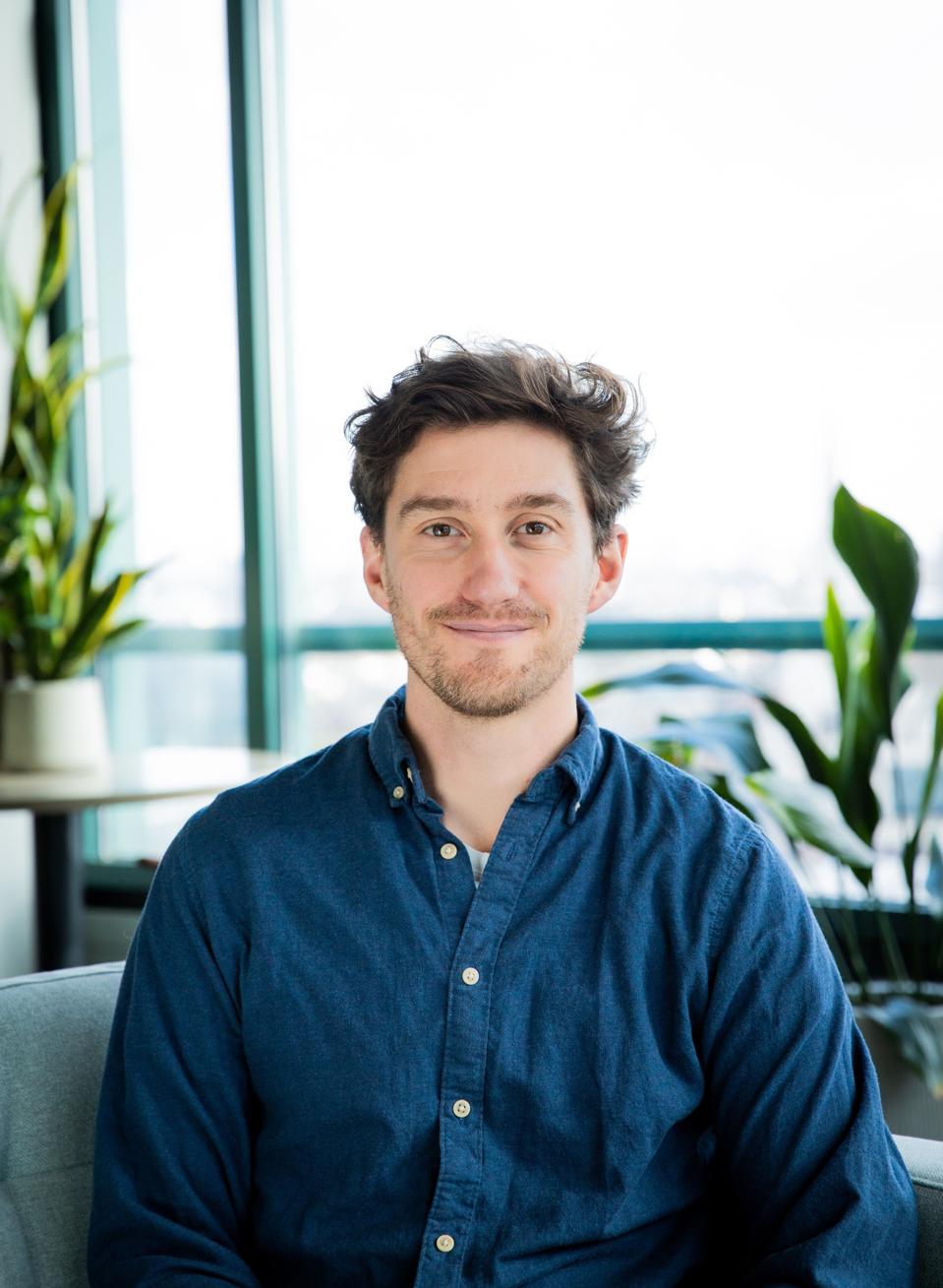 Can AI Really Help Businesses Improve Customer Satisfaction?