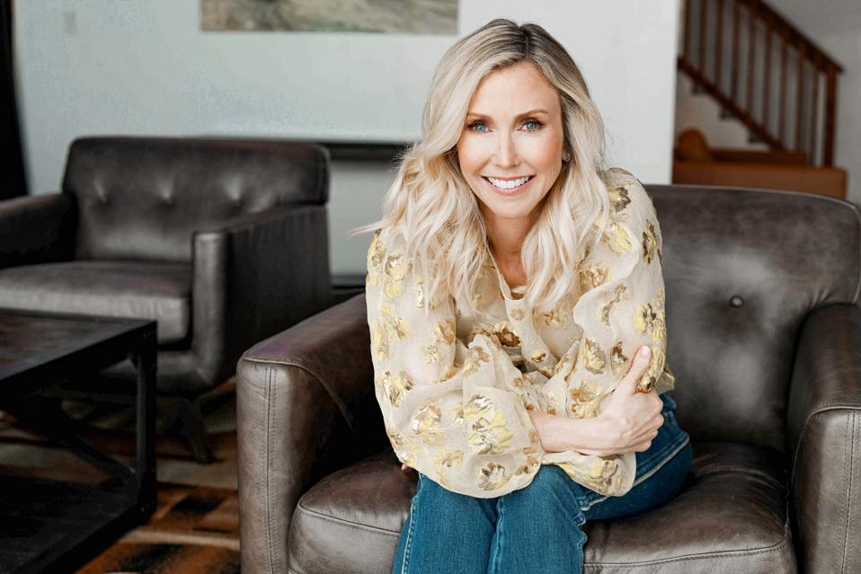 Three Experts On How To Set Boundaries That Actually Work