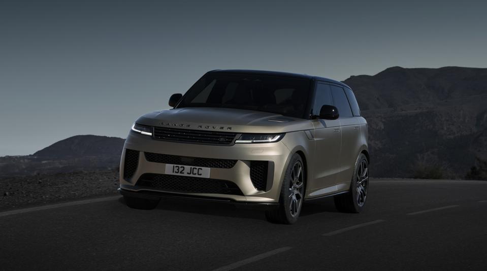 The Range Rover Sport SV with carbon rims is sold by invitation only