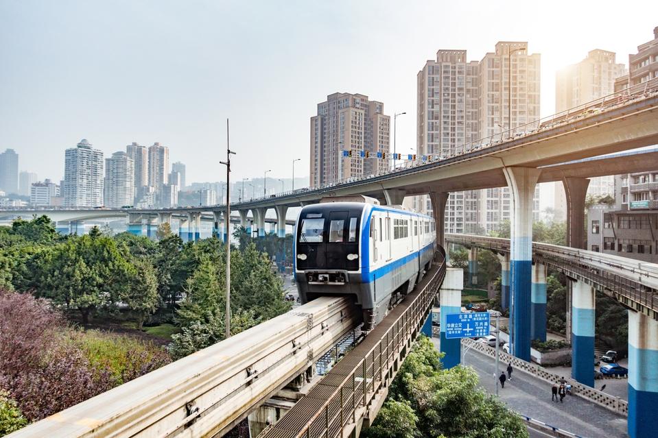 A Look Into Autonomous Cargo Transportation