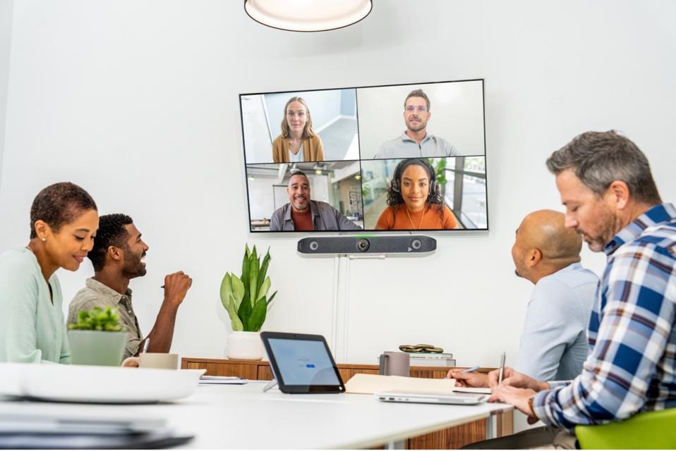HP Poly Unveils AI-Powered On-Device Solutions For Hybrid Collaboration ...