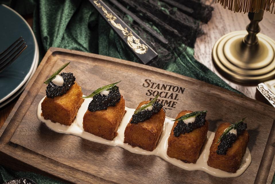 35 Ways To Embrace Luxury While Dining Out On National Caviar Day
