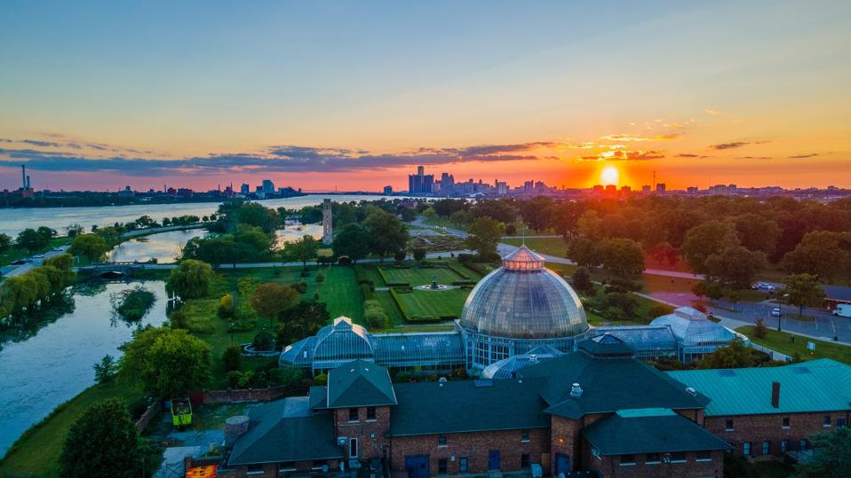 Top Detroit Attractions For Late Summer, Early Fall.