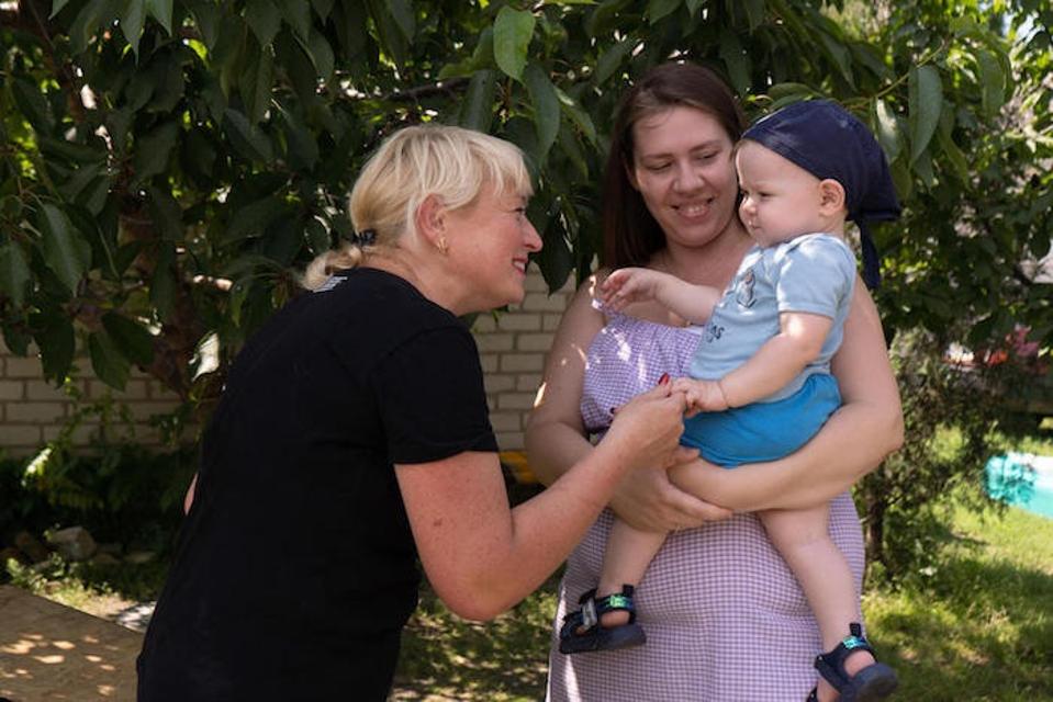 Visiting Nurses Help Moms And Babies Thrive In Wartime Ukraine