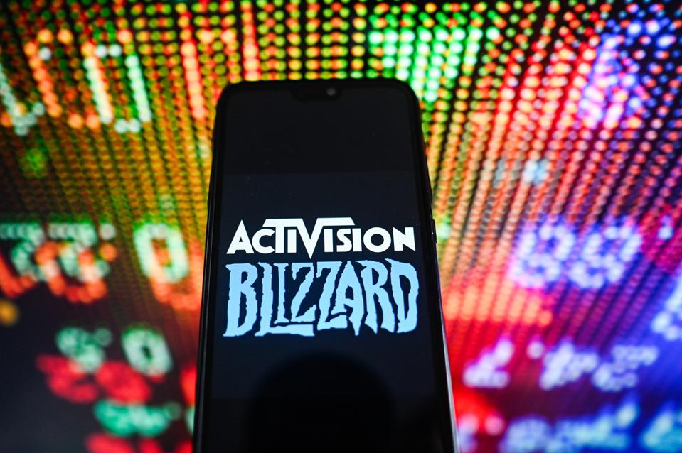 What’s Happening With Activision Blizzard Stock?