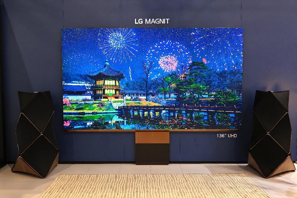 LG Unveils New ‘Magnit’ Micro LED Screen - Complete With Luxury Bang ...