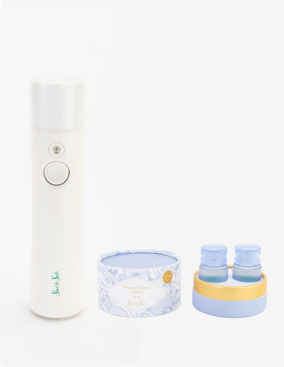 5 Beauty Items To Pack On Your Next Trip