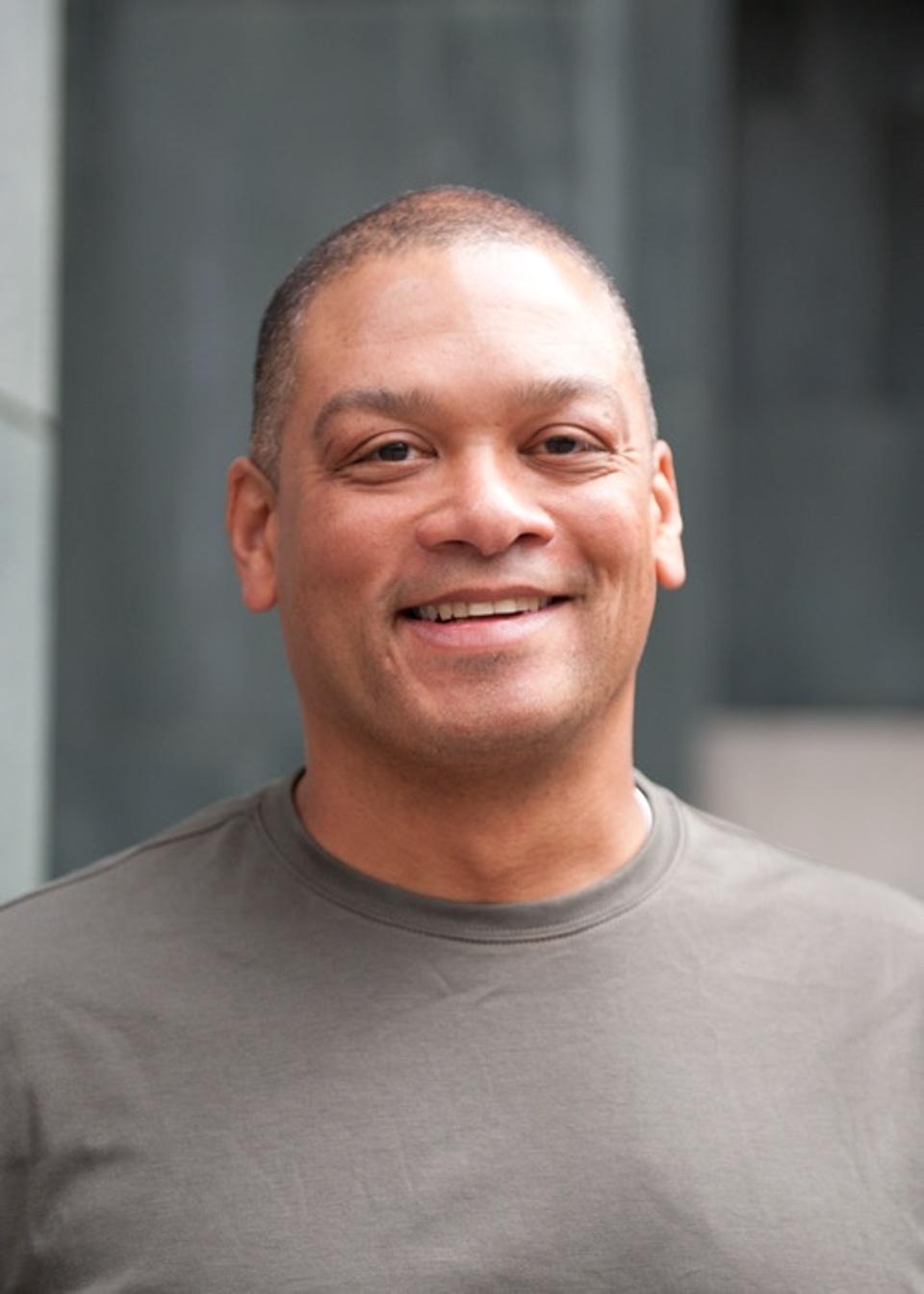 Charley Moore Founds RocketLawyer To Provide Legal Services To All