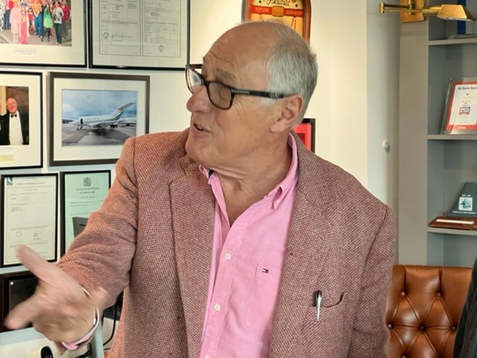 This Private Jet Broker Grew From The Basement To A Billion Dollars