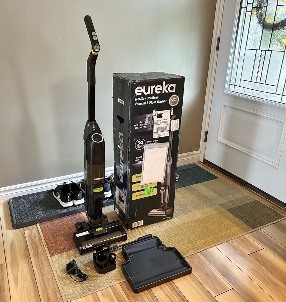 Review: Eureka NEW400 Cordless Wet/Dry Vacuum And Floor Washer