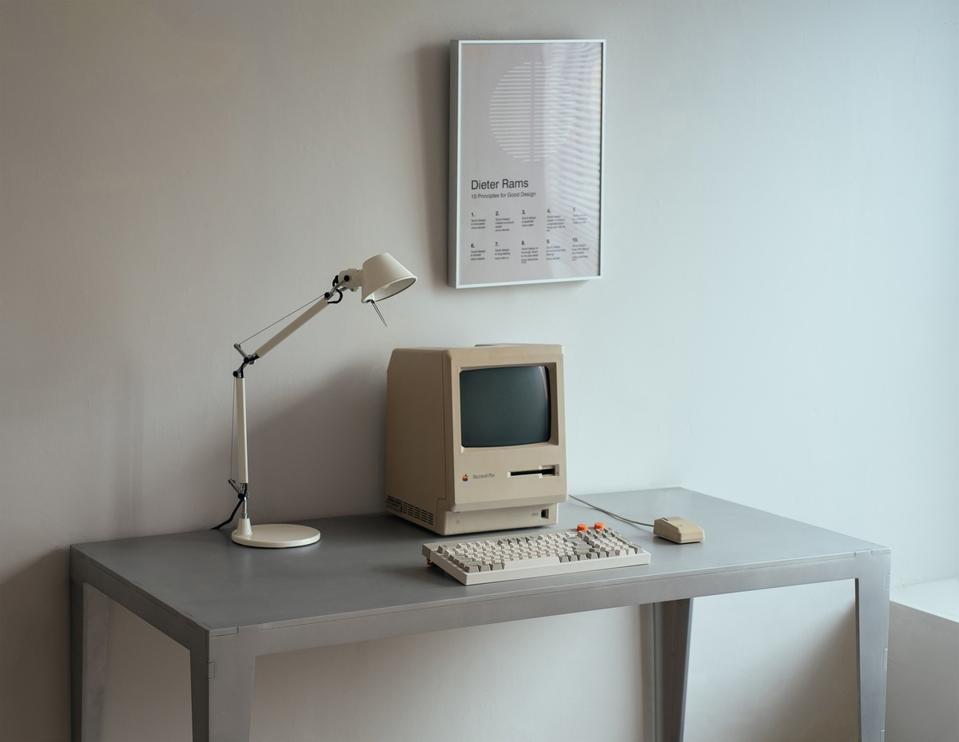 Lofree’s Retro Block Mechanical Keyboard Has A Great Typing Action