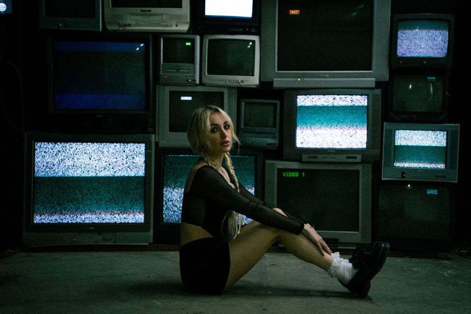 Bass Music Maven JEANIE Talks Lost Lands And Women In Dubstep