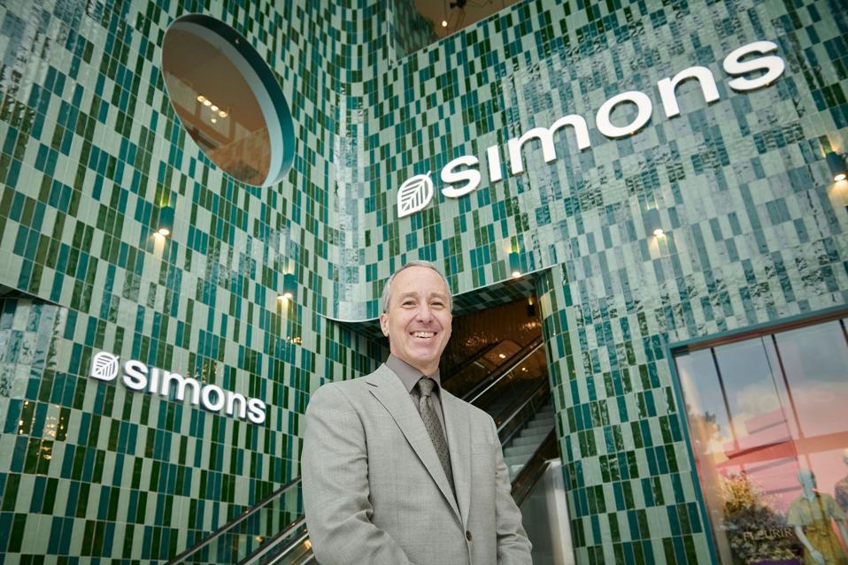 Simons' CEO Bernard Leblanc Embraces Tech and Sustainability